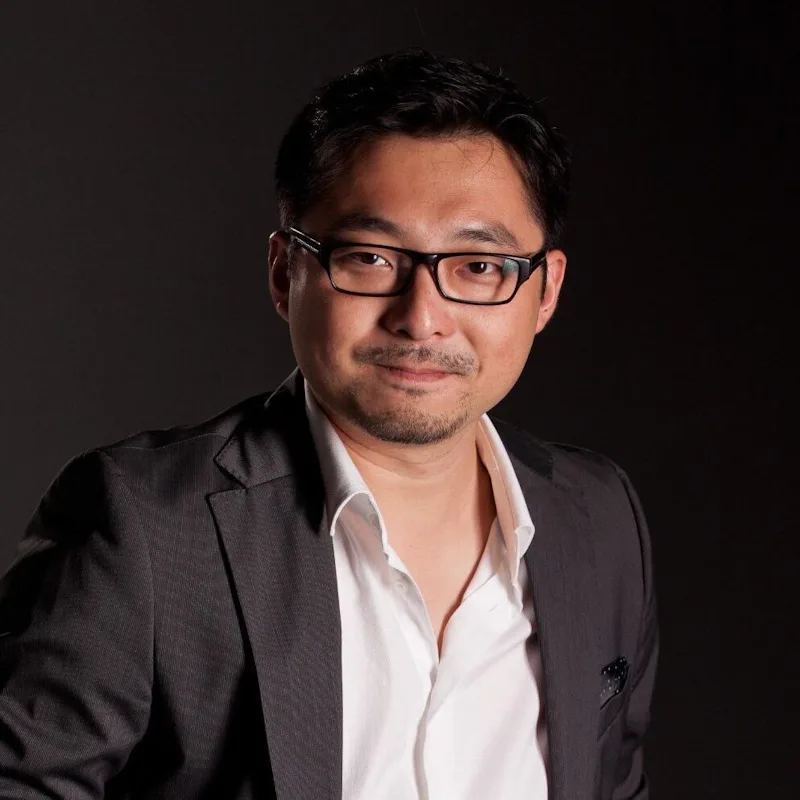 Prof. LAM, Tat (林達)