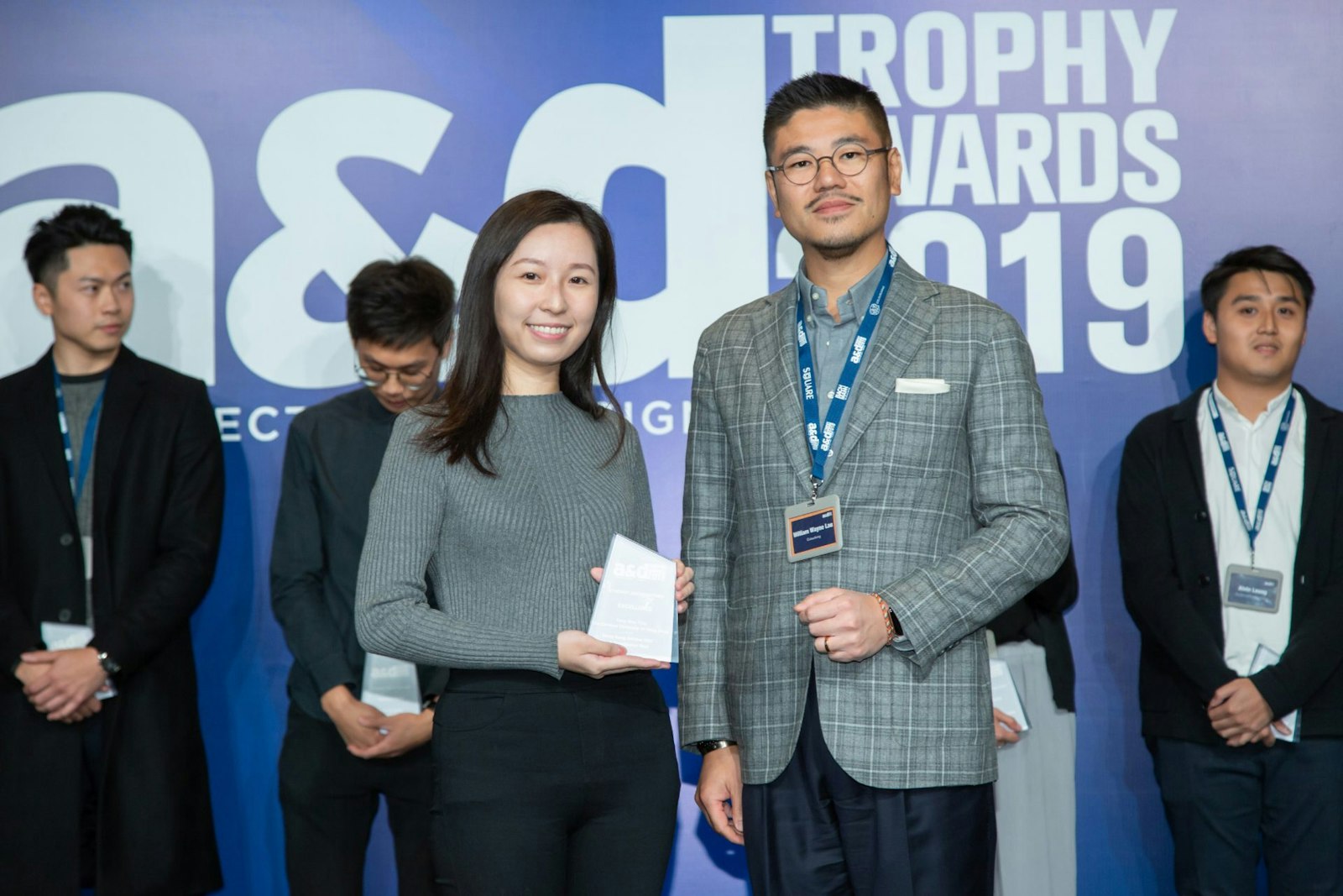Wendy Tang (MArch 2019) receiving the A&D Trophy Award from Mr. William ...