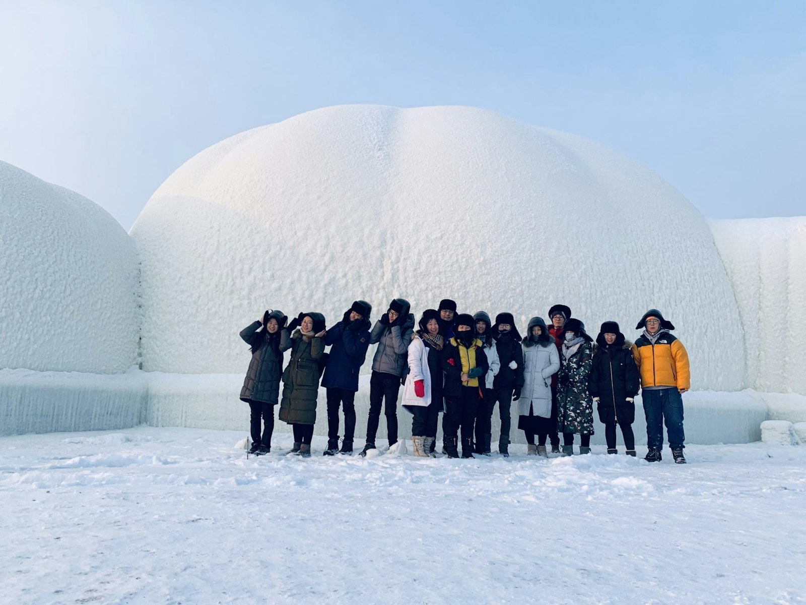 CUHK students visit the structure designed by HIT at the Ice and Snow ...