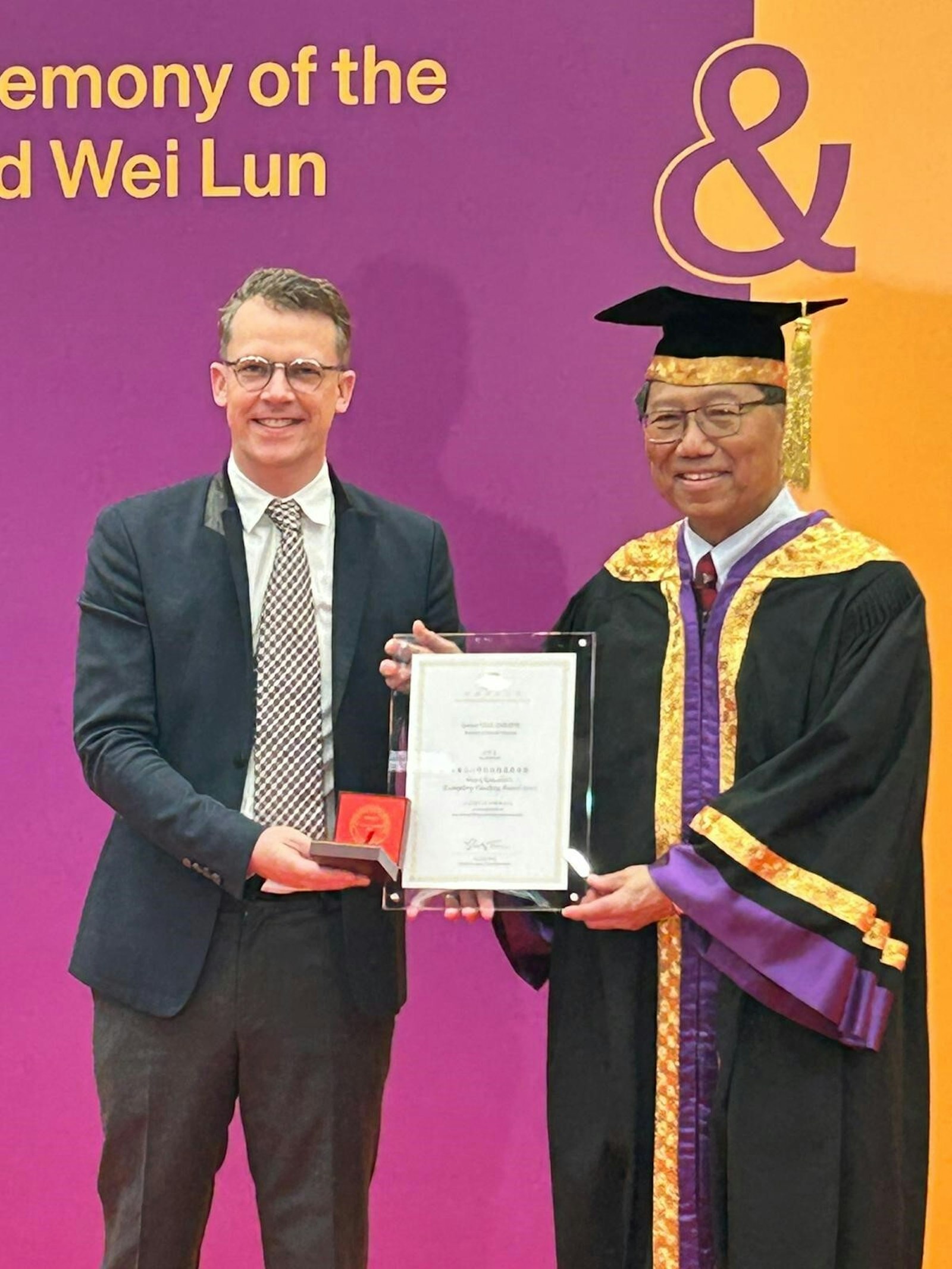 Prof. Jeroen van Ameijde wins Vice-Chancellor's Exemplary Teaching Award 2022